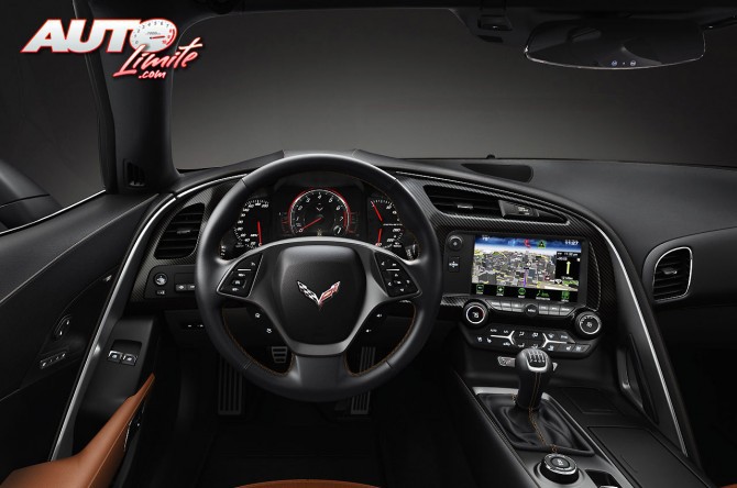 Chevrolet-Corvette-C7_interior_01