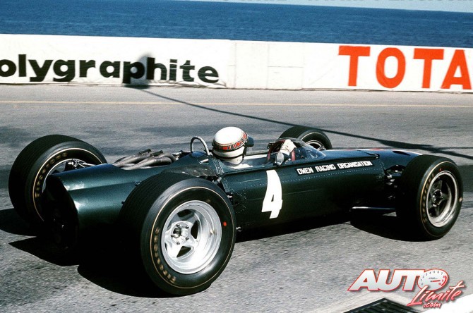 Debut y primer triunfo en el GP de Italia de 1965