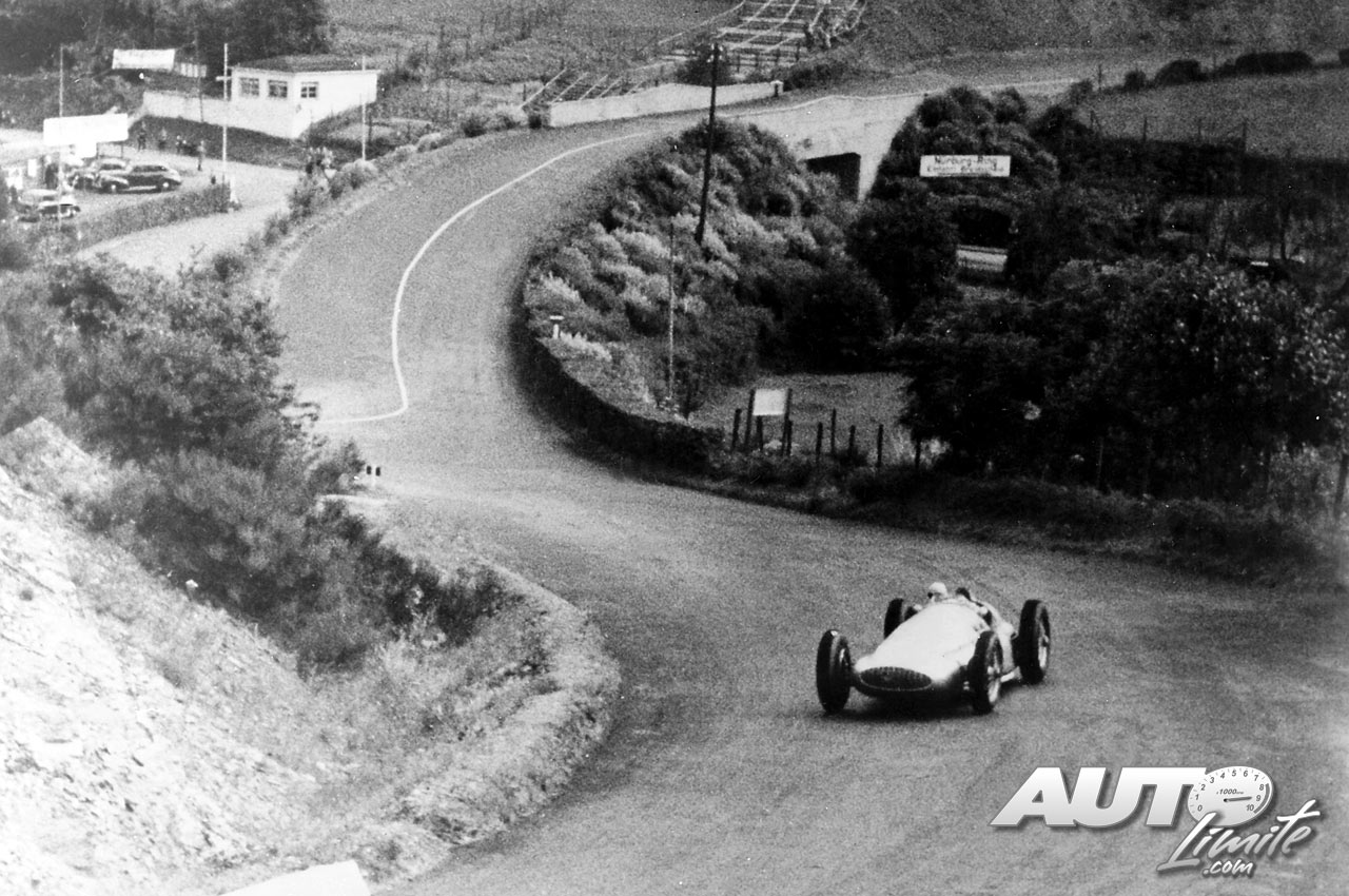 25_Rudolf-Caracciola_Mercedes-W154_GP-Eifel-1939_Nurburgring