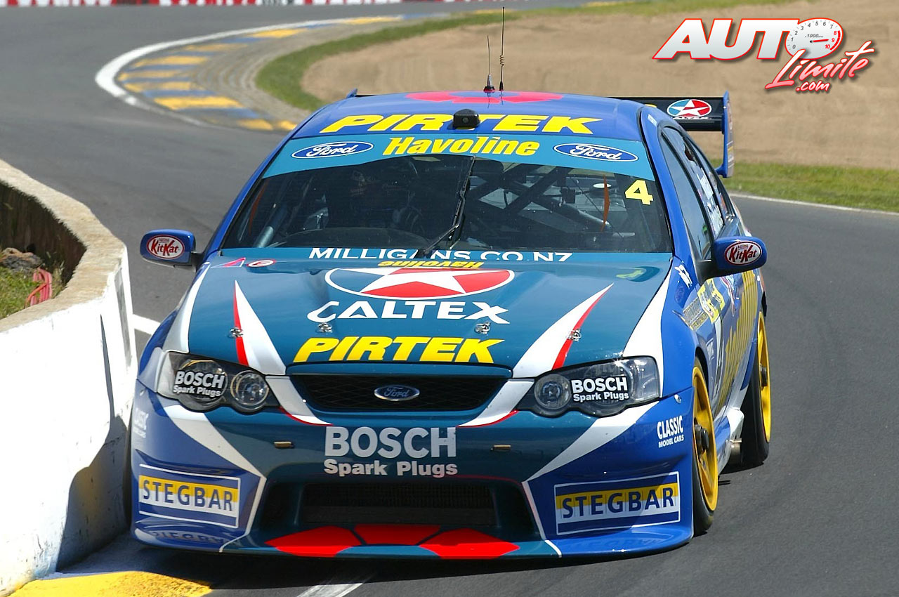 18_Marcos-Ambrose-Russell-Ingall_Ford-Falcon-BA-V8-Supercar_Pannorama ...