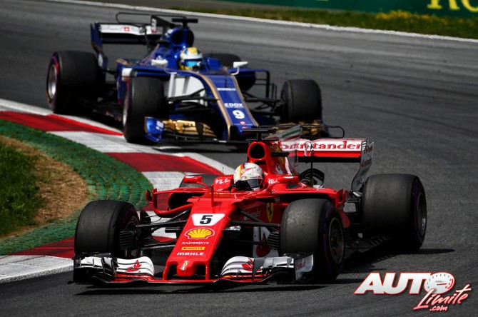 05_Sebastian-Vettel_Ferrari_GP-Austria-2017